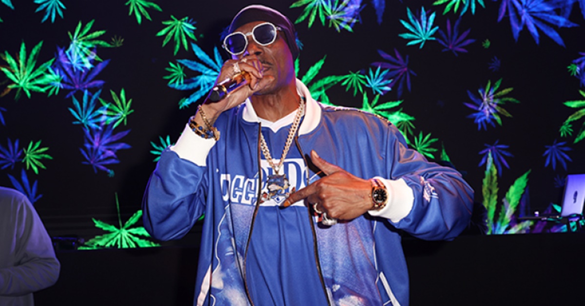 Snoop Dogg & Lil Wayne Perform at Celebrity-Packed Art Basel Party in ...