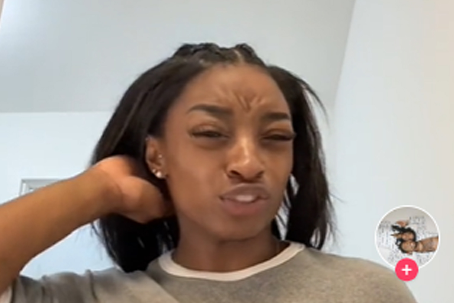 Simone Biles Felt 'So Overwhelmed' with Anxiety in the Olympic Village ...