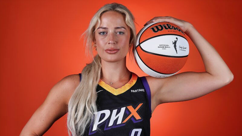 VIDEO: Social Media Explodes As Phoenix Mercury Star Sophie Cunningham Goes Braless & Panty-Less ...