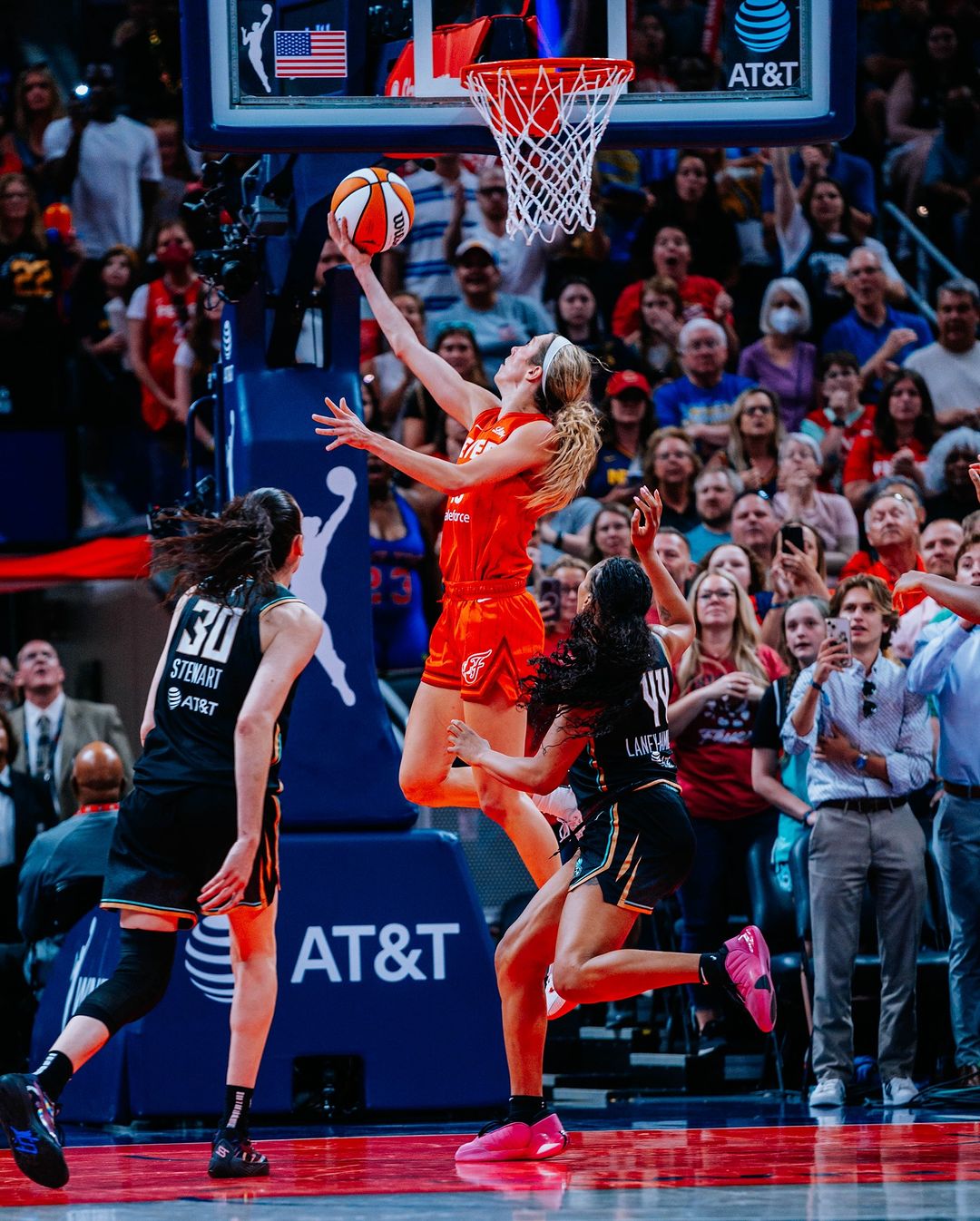 What’s going on? Lexie Hull’s shocking statement about her closest ...